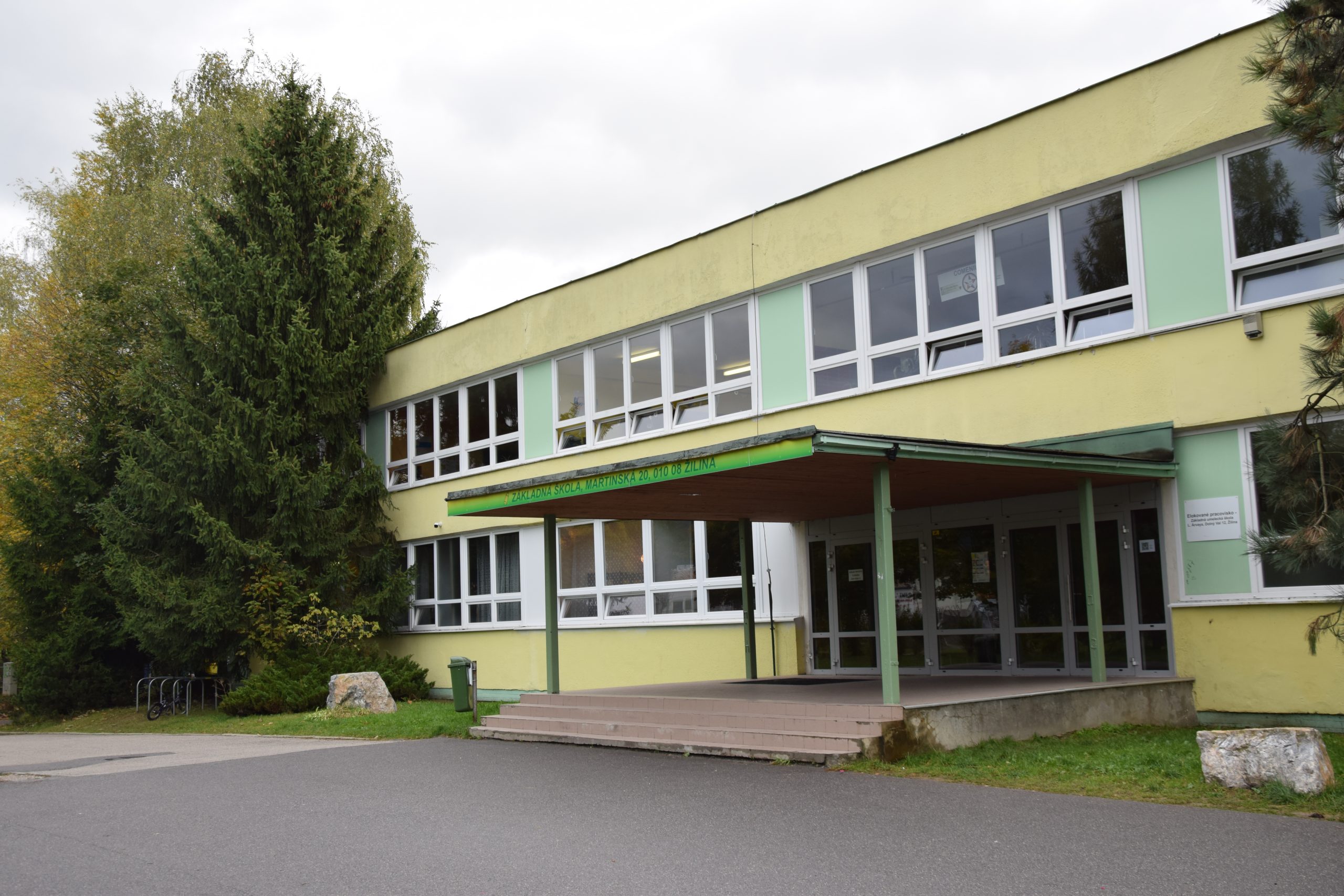 ZŠ Martinská a ZŠ s MŠ Školská získali prestížne európske ocenenie ...